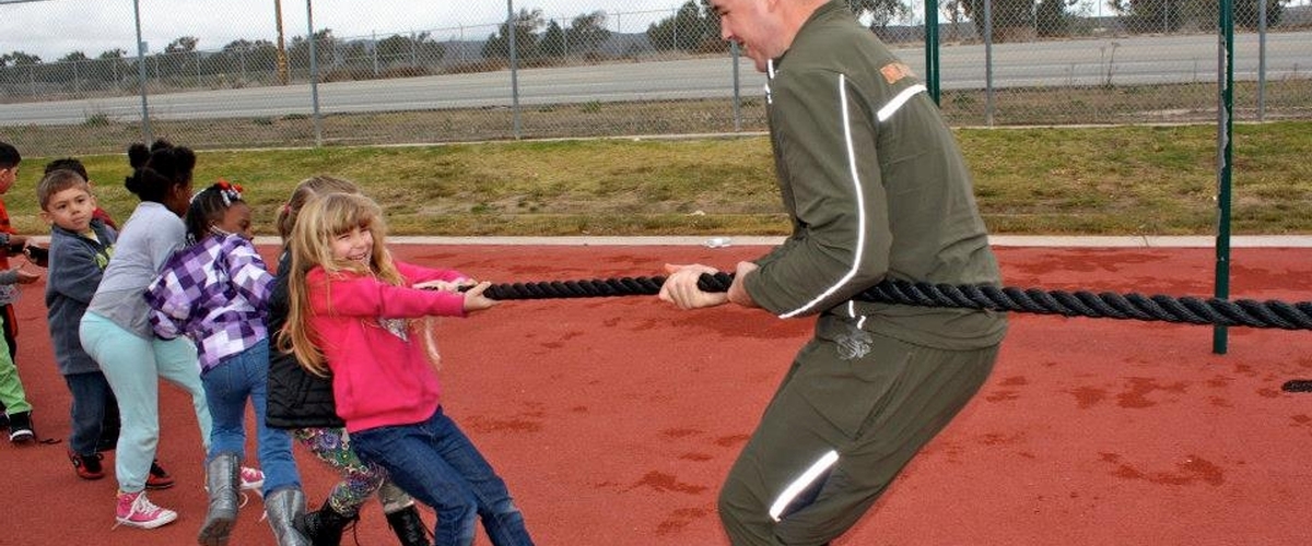MCCS Live Our Values: A Marine Corps Guide to Volunteering